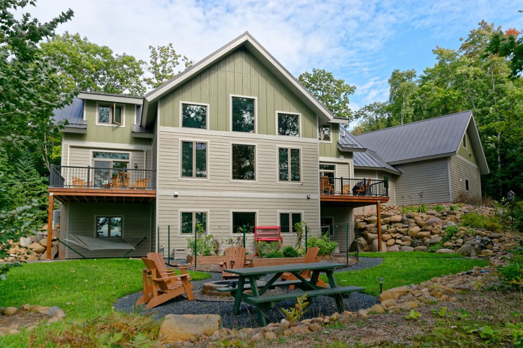 Bayfield, WI | Custom Design House | Custom Timber Frames