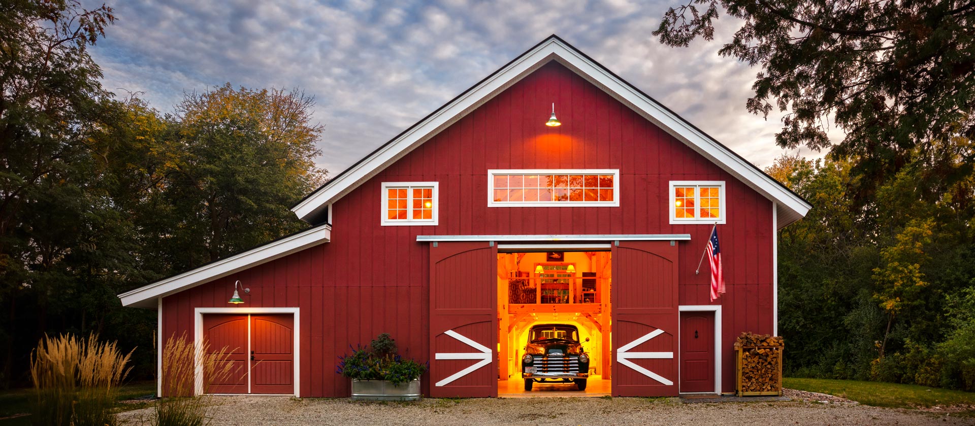 Amazing Man Cave | Portfolio | Custom Timber Frames